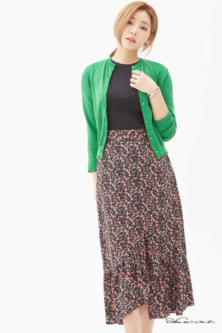 Kim Jung Yeon Kim Jung Yeon Womens Clothing Hum Cut