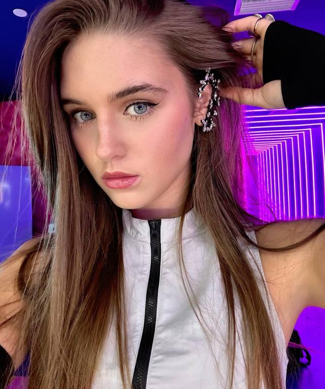 Savannah Clarke Ig Savannah Clarke Thecutiecollective On Tumblr