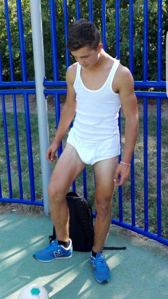 Tighty Whities All Around On Tumblr