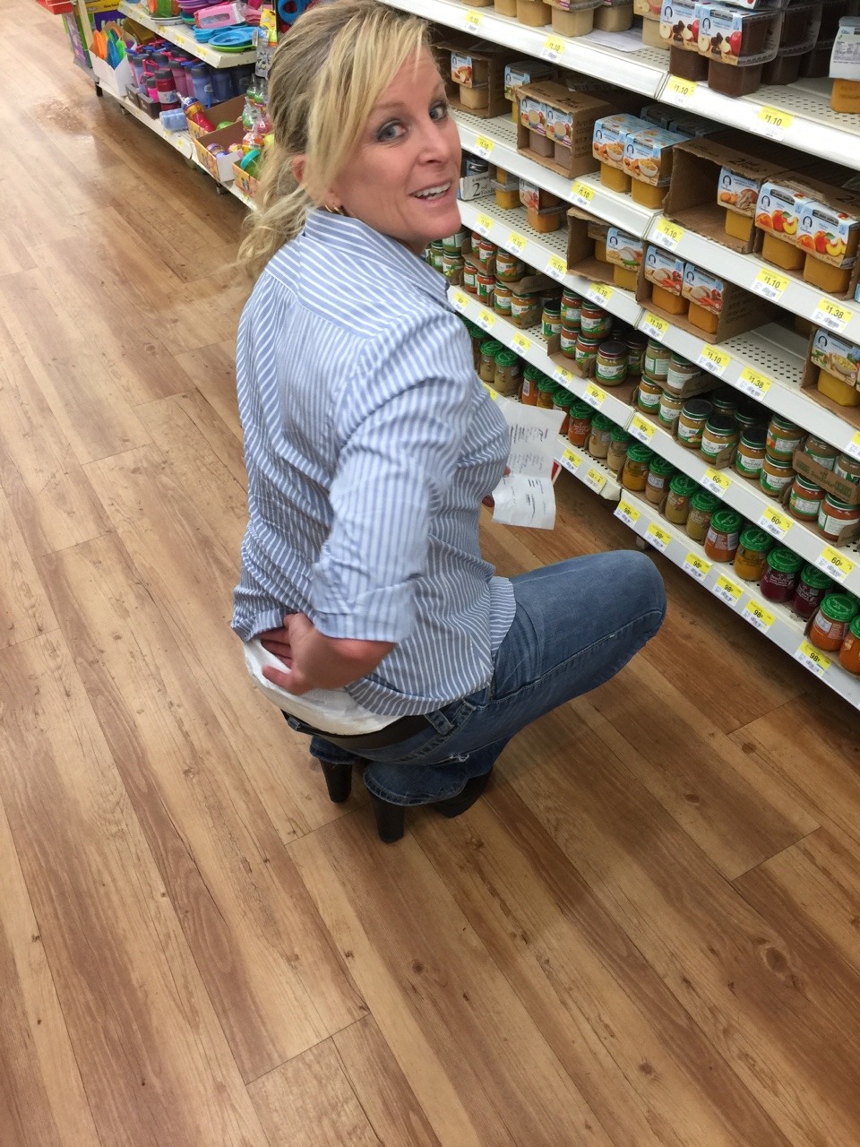 Allgonenow4ever Daddy Enjoys Making Me Expose My Diaper In Public