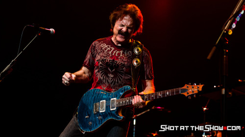 Shot The Show [photos] The Doobie Brothers Abbotsford Centre