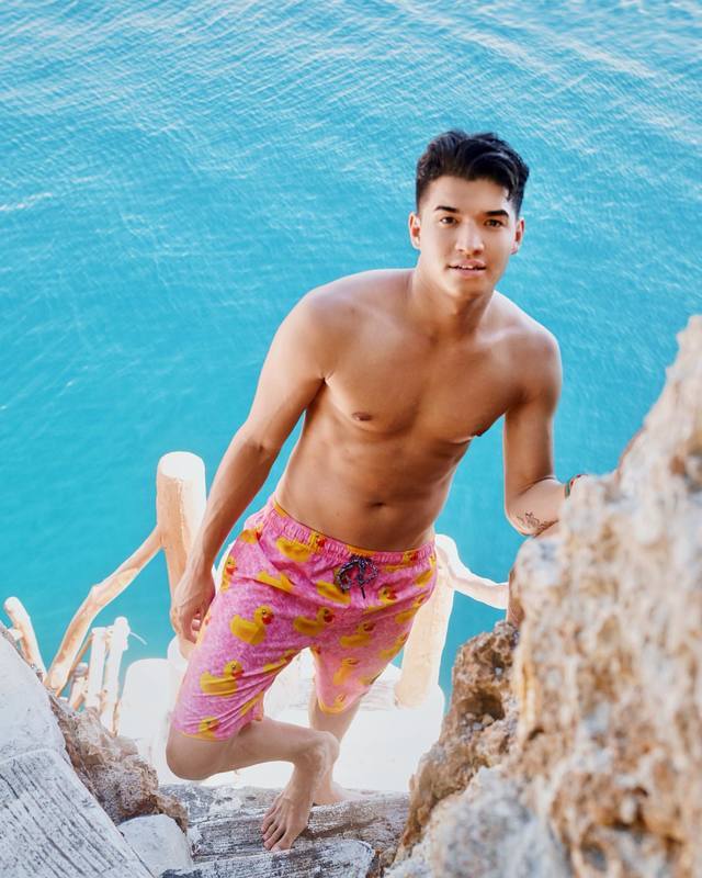 Alex Wassabi On Tumblr