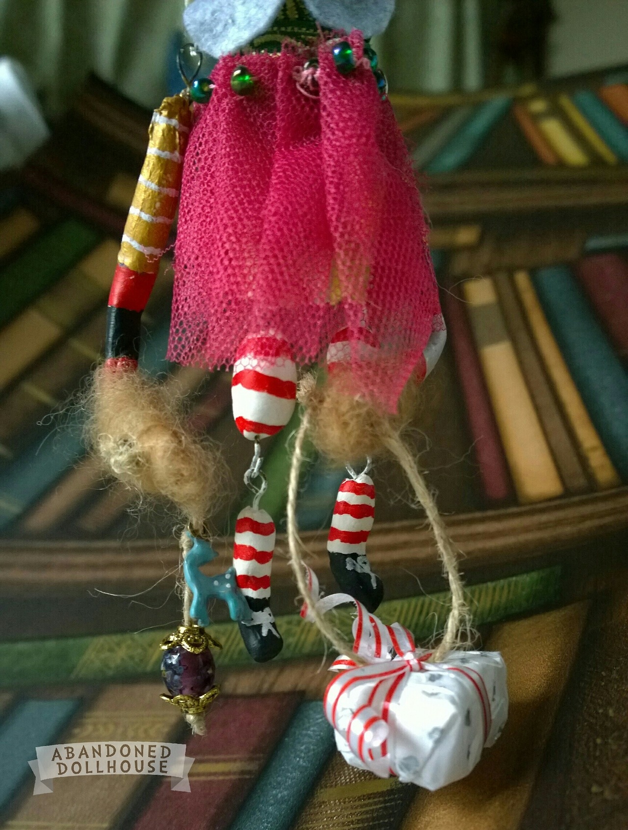 Abandoned Dollhouse — Ornament Ooak Doll 15 20 Cm Mixed Media White