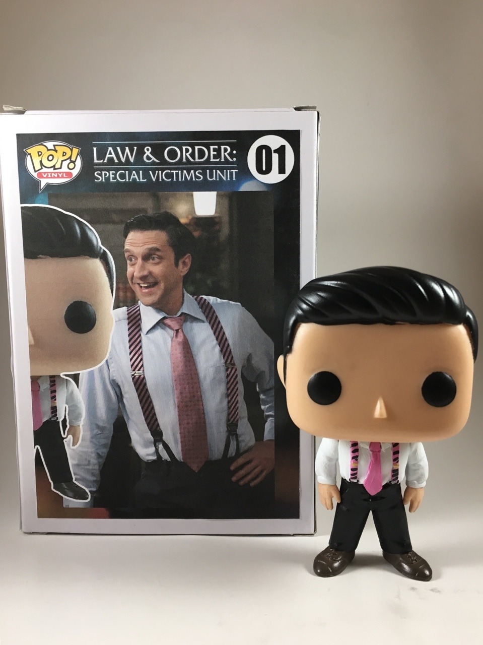Raul Pop Vinyl 17 Had a snow day so I was able to make suspenders Barba This paint job seemed like it was gonna be easy. esparza army on Tumblr