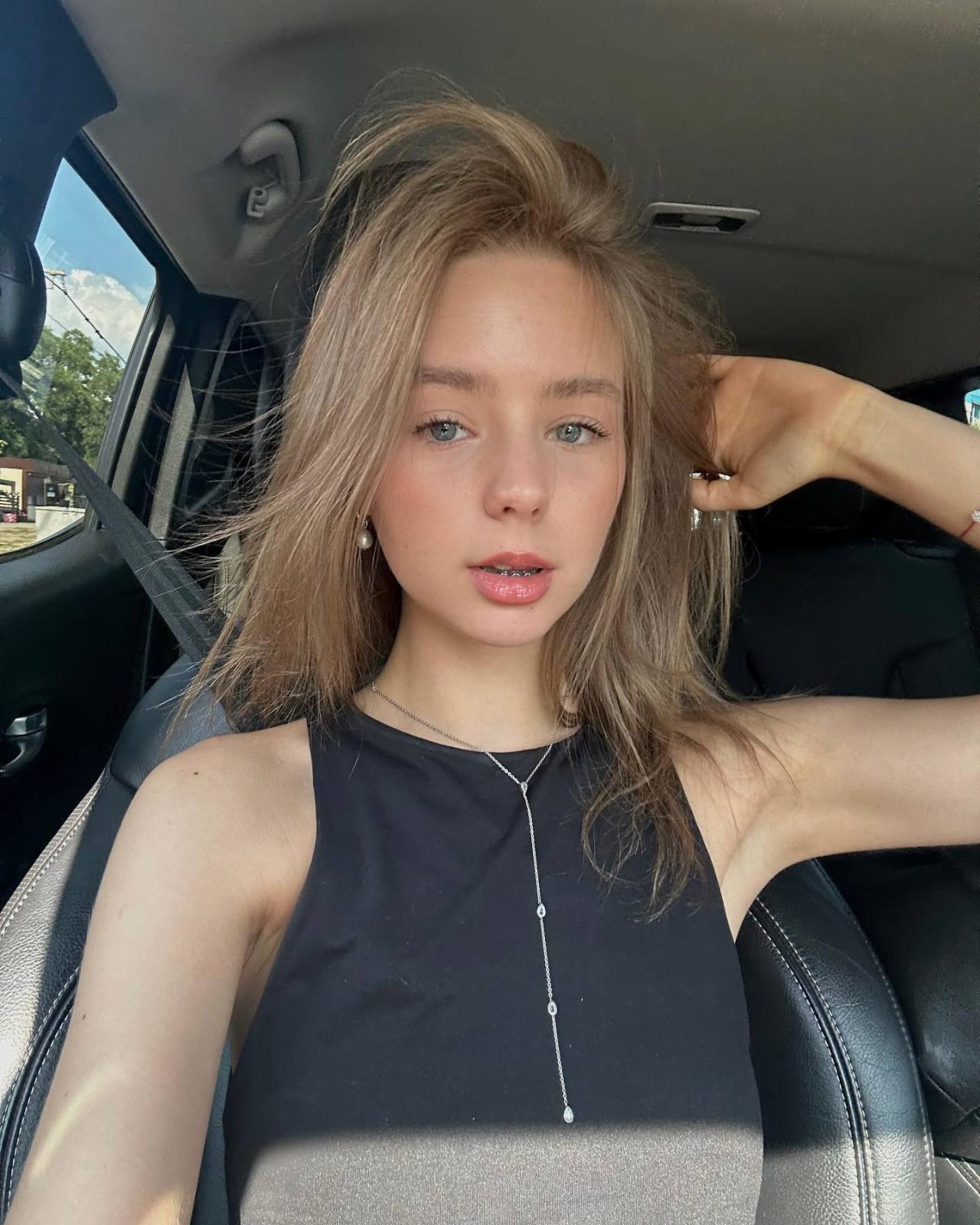 The Cutie Collective Selfie By Sonya Gaydukova Ig