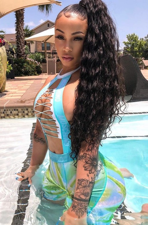 Mercedes Morr 💣 Thi☪️Ҝ DimΣ ♚ Tumbex