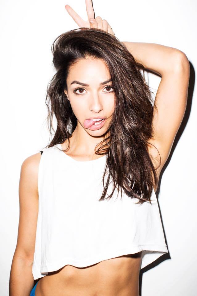 Sexy Snapcodes — Top 25 Sexiest Girls On Snapchat