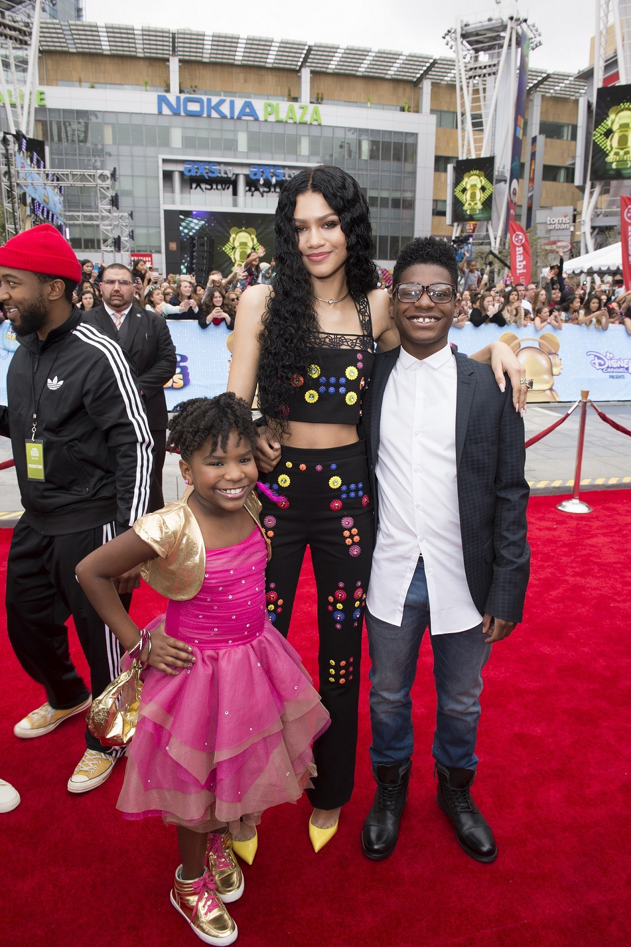 Kc Undercover Zendaya Skai Jackson Trinitee Stokes And Kamil