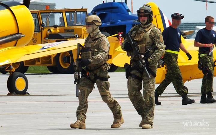 Canadian Special Operations Regiment (CSOR) - Be Swift and Painless Canadian Special Operations Regiment (CSOR) - Be Swift and Painless