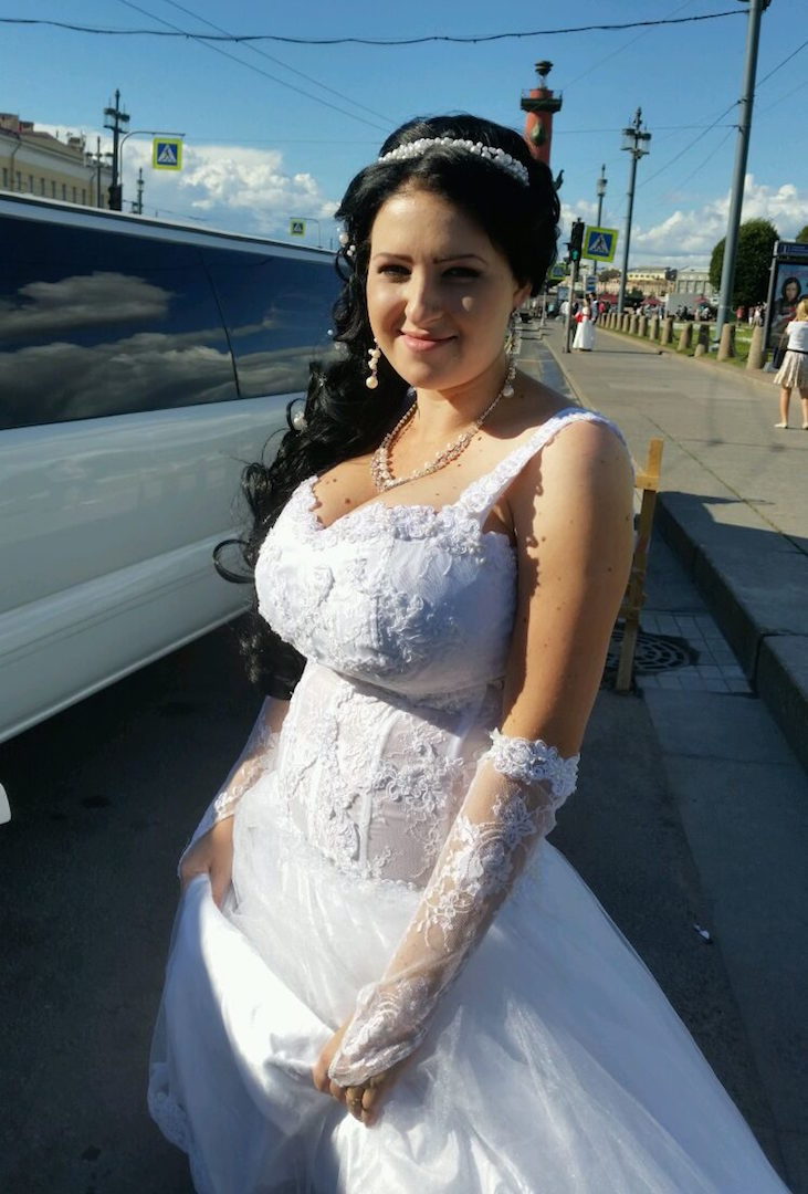 Huge Knockers On Regular Women Photo