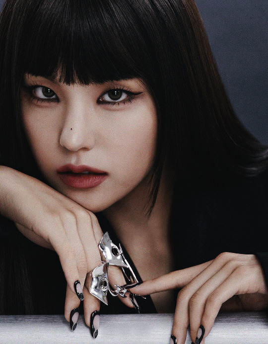 femaleidols femaleidols