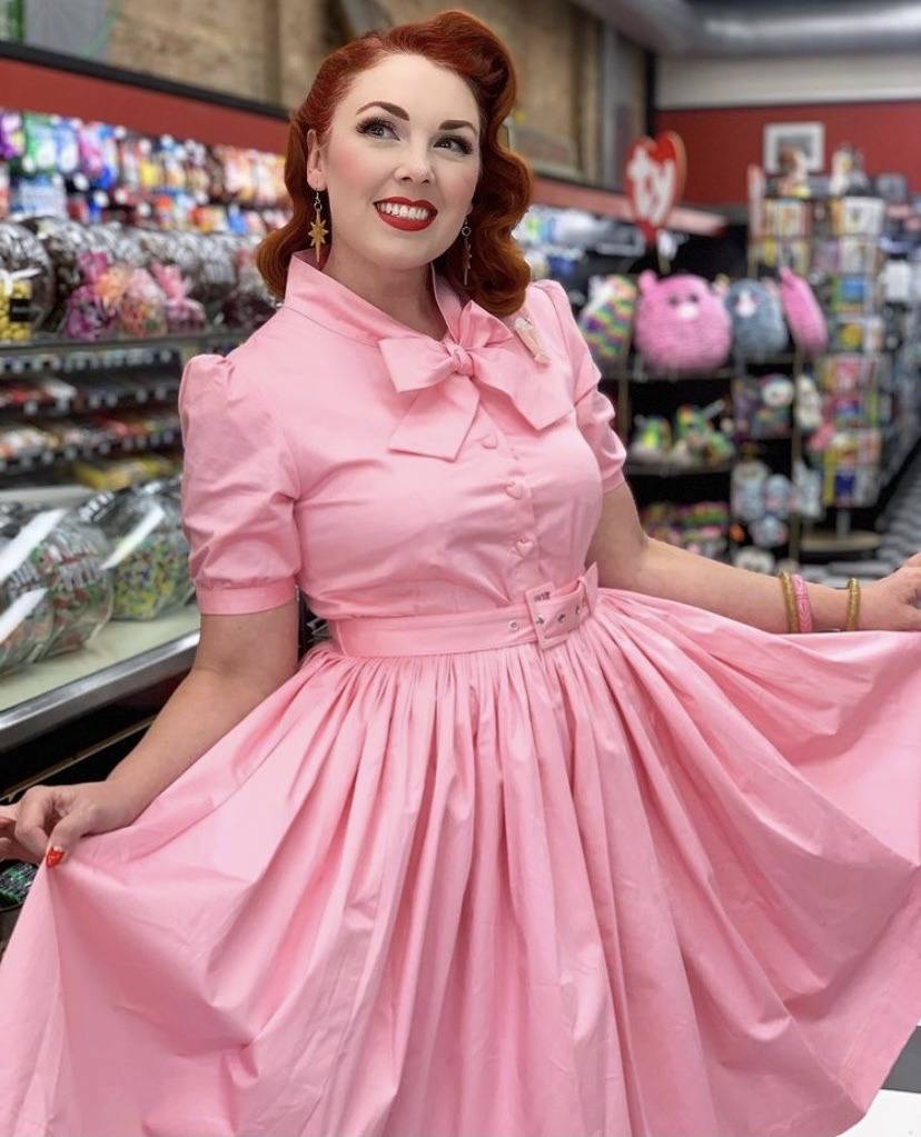 Images Tagged With 1950s Housewife Stepfordization The Stepford Wives