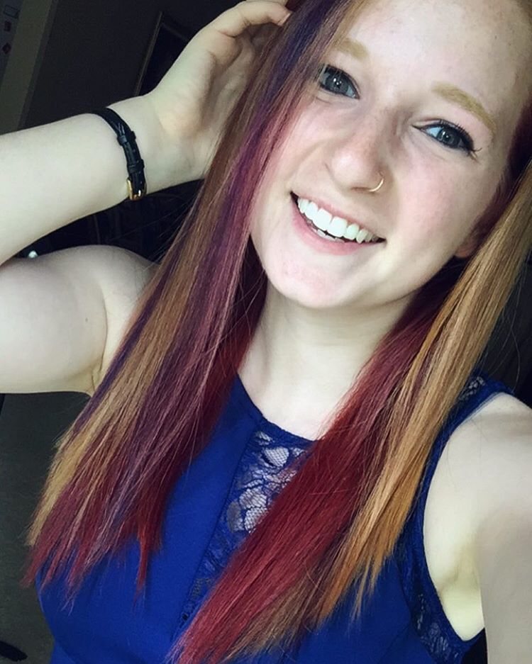La Vie Est Belle Selfie Update Purple And Mahogany Hair Has Made A