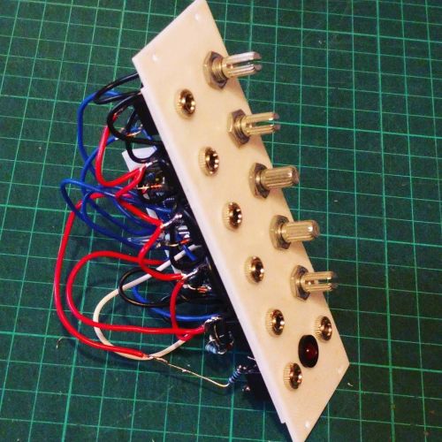 Insta-Arduino | #arduino nano running Auduino grain synth with... Insta-Arduino | #arduino nano running Auduino grain synth with...