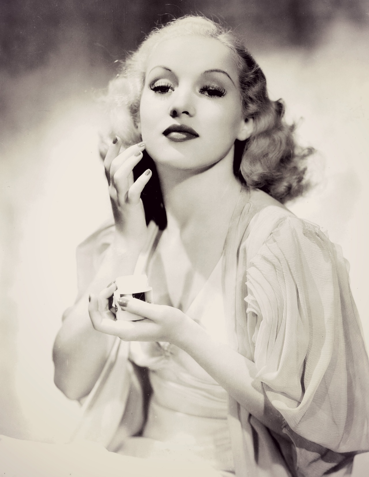 Betty Grable Vintage Breeze