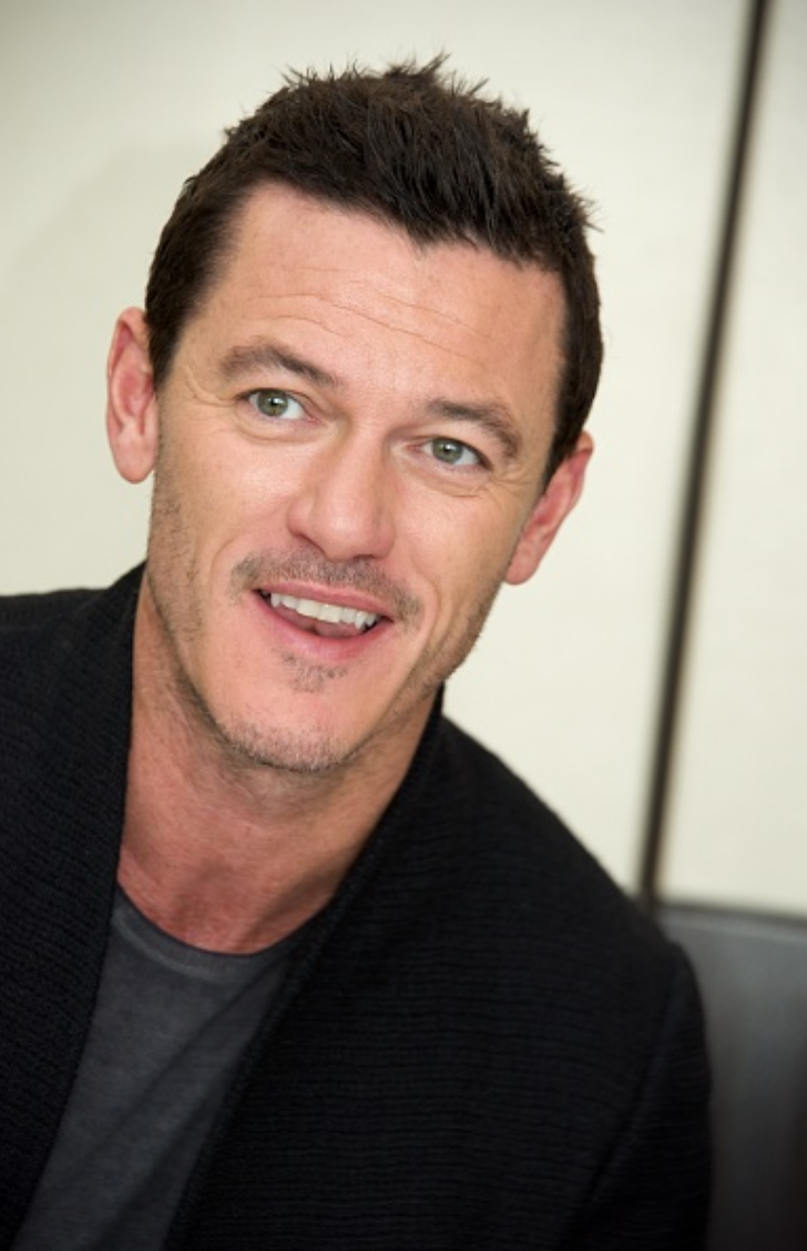 Sweetnitina Luke Evans At ‘the Girl On The Train Press