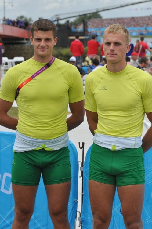 Bulge Spy Cam On Tumblr