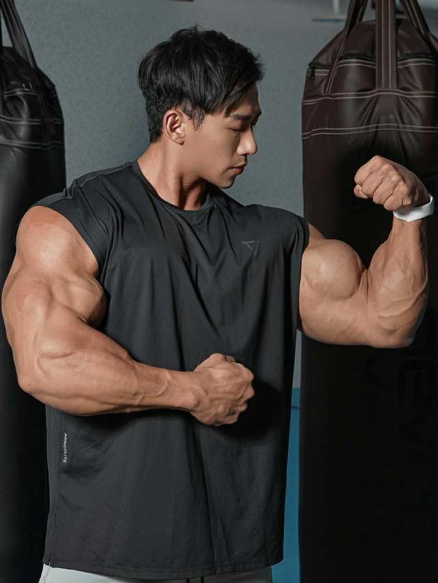 World Bodybuilders on Tumblr