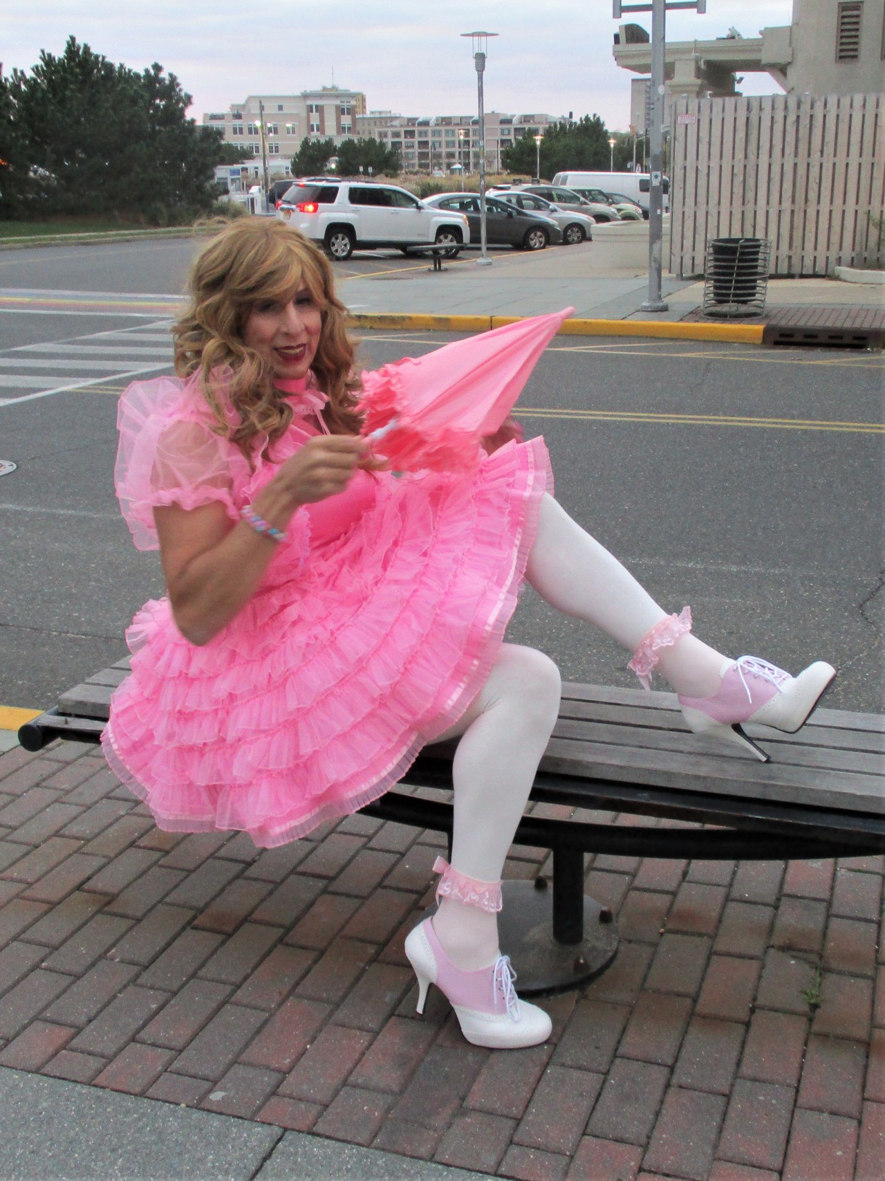Crossdresser Bee — Dont Bee Scared Show Everyone Youre A Sissy