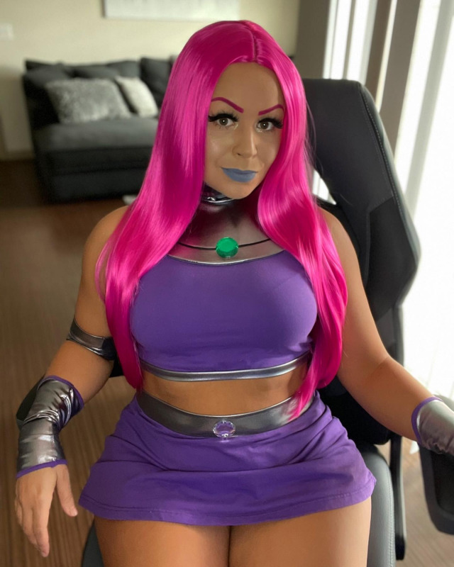 Starfire Cosplay Tumblr Gallery
