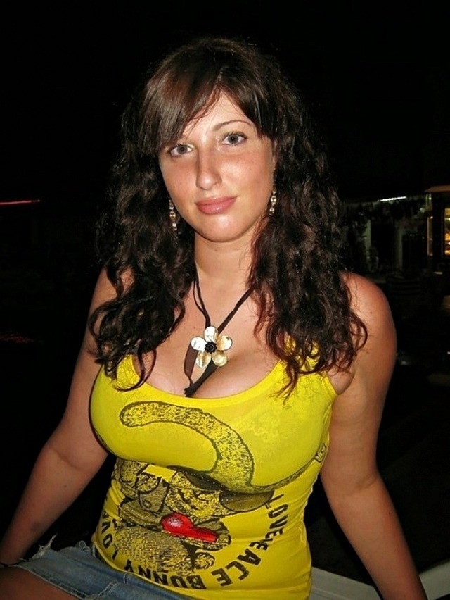 Busty And Buxom On Tumblr