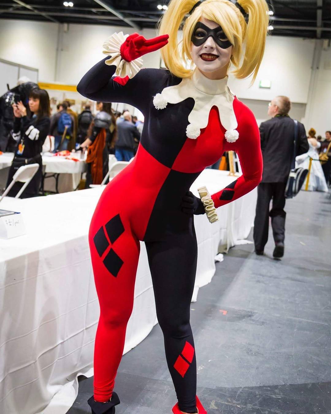 Food And Cosplay — Classic Harley Quinn Cosplay By Enji Night