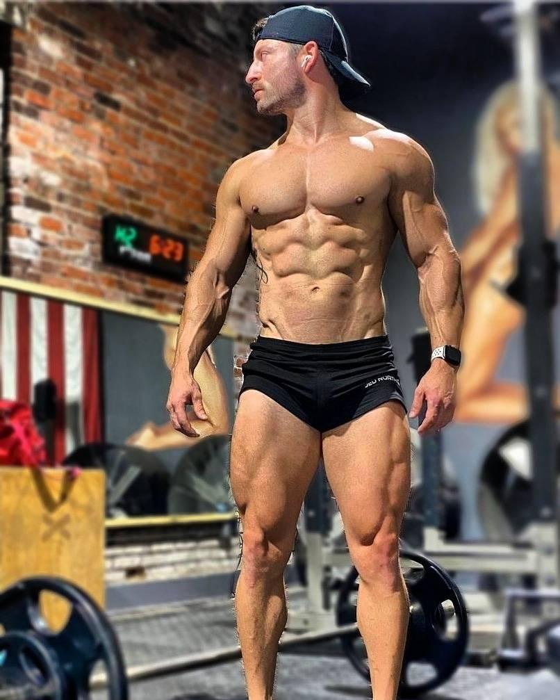Pickmans Vault For The More Mature Reader • Bodybuilder Ken Clarke