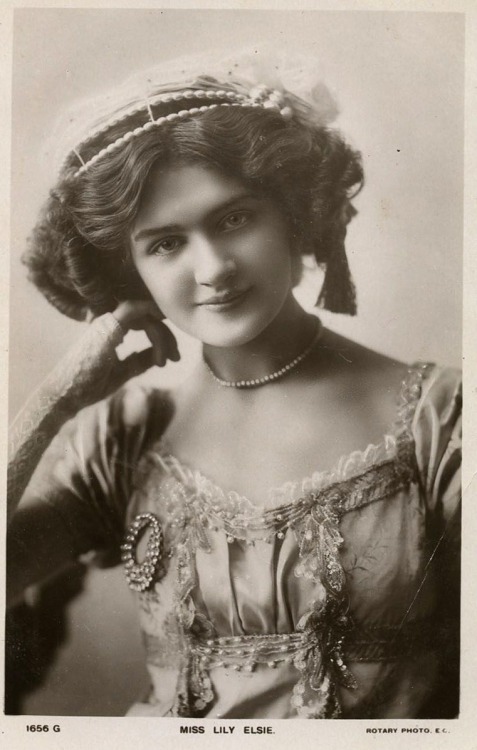 Miss Lily Elsie Photo