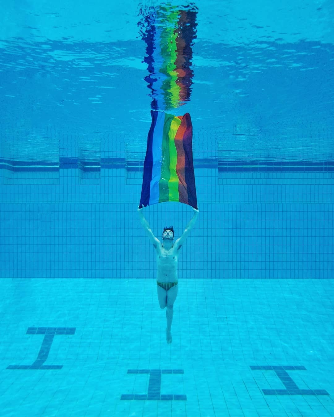 Underwater Men Matthew Mitcham Underwater In Speedos
