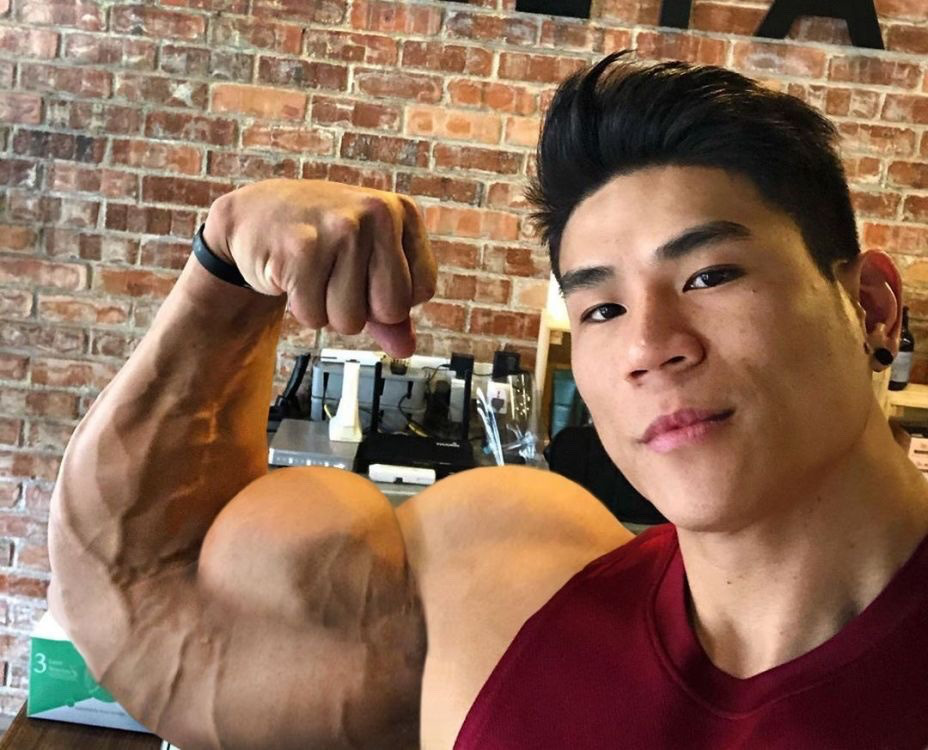 Asian Daddy Explore Tumblr Posts And Blogs Tumgir