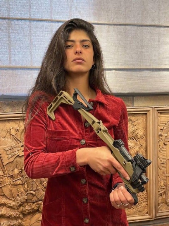 Hot Chicks And Guns On Tumblr