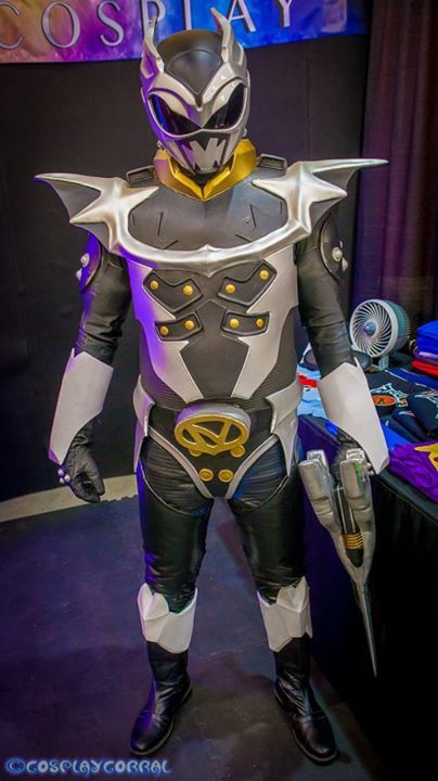 Tokusatsu Cosplay • Silver Psycho Ranger Nejisilver Cosplayed By