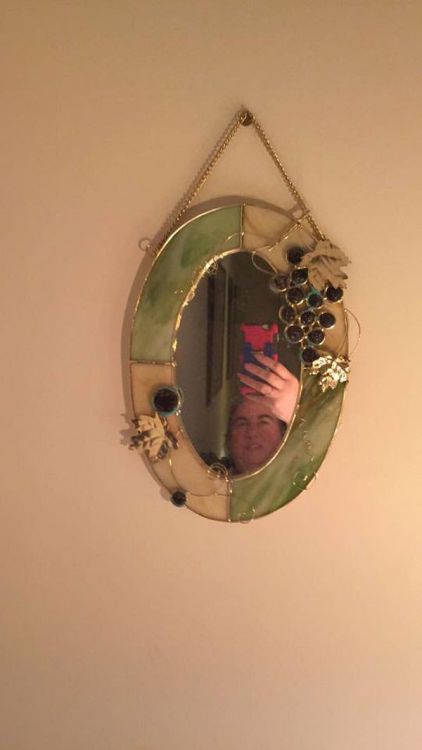 People Trying To Sell Mirrors Tumbex