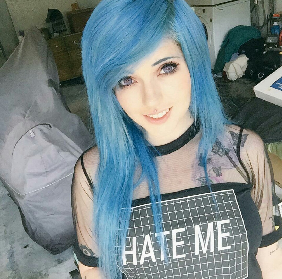 Ledamonsterbunny White Hair