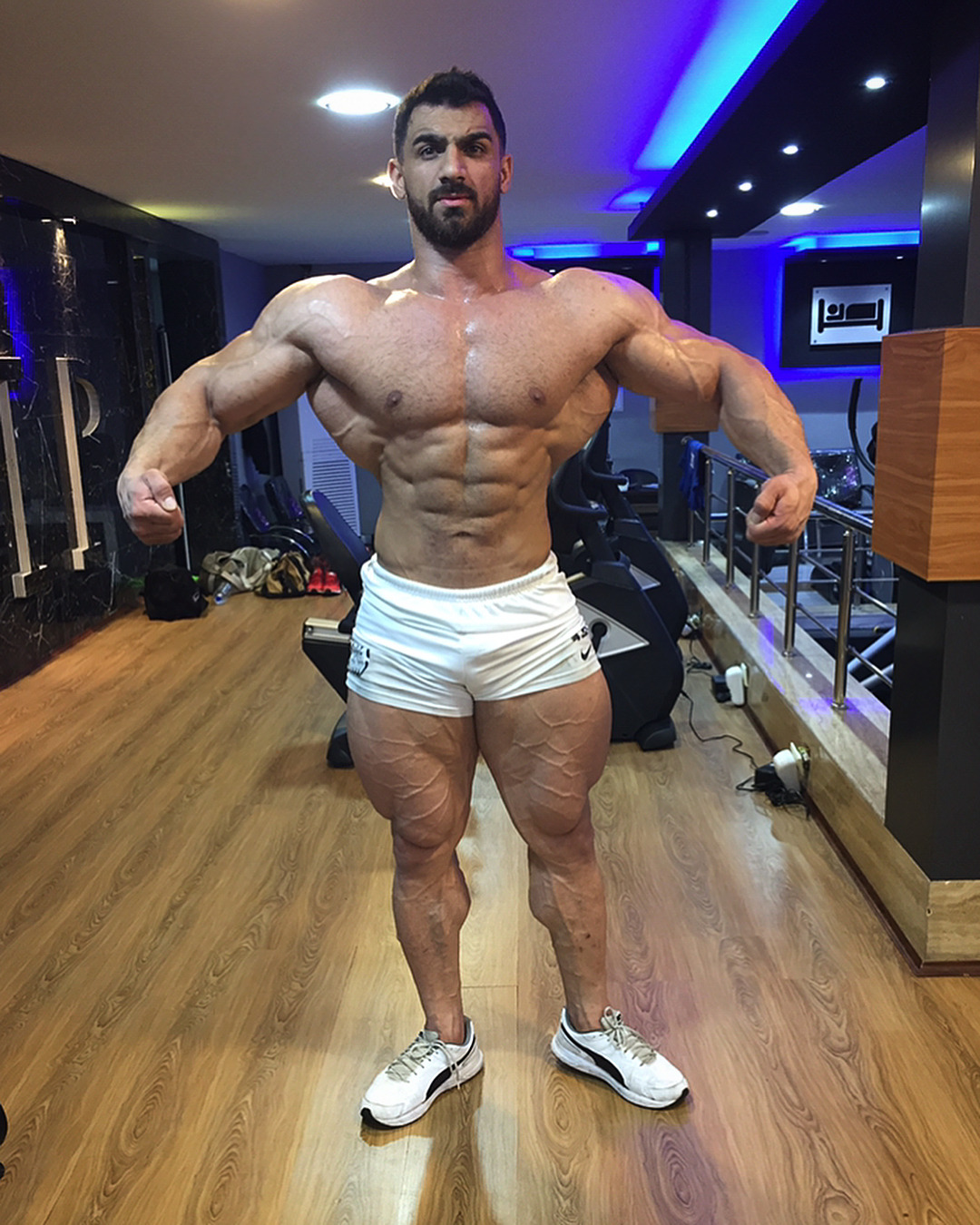 Bodybuilder and Muscle Men — atozofbodbuilders: Mohammad Zolfaghari Bodybuilder and Muscle Men — atozofbodbuilders: Mohammad Zolfaghari
