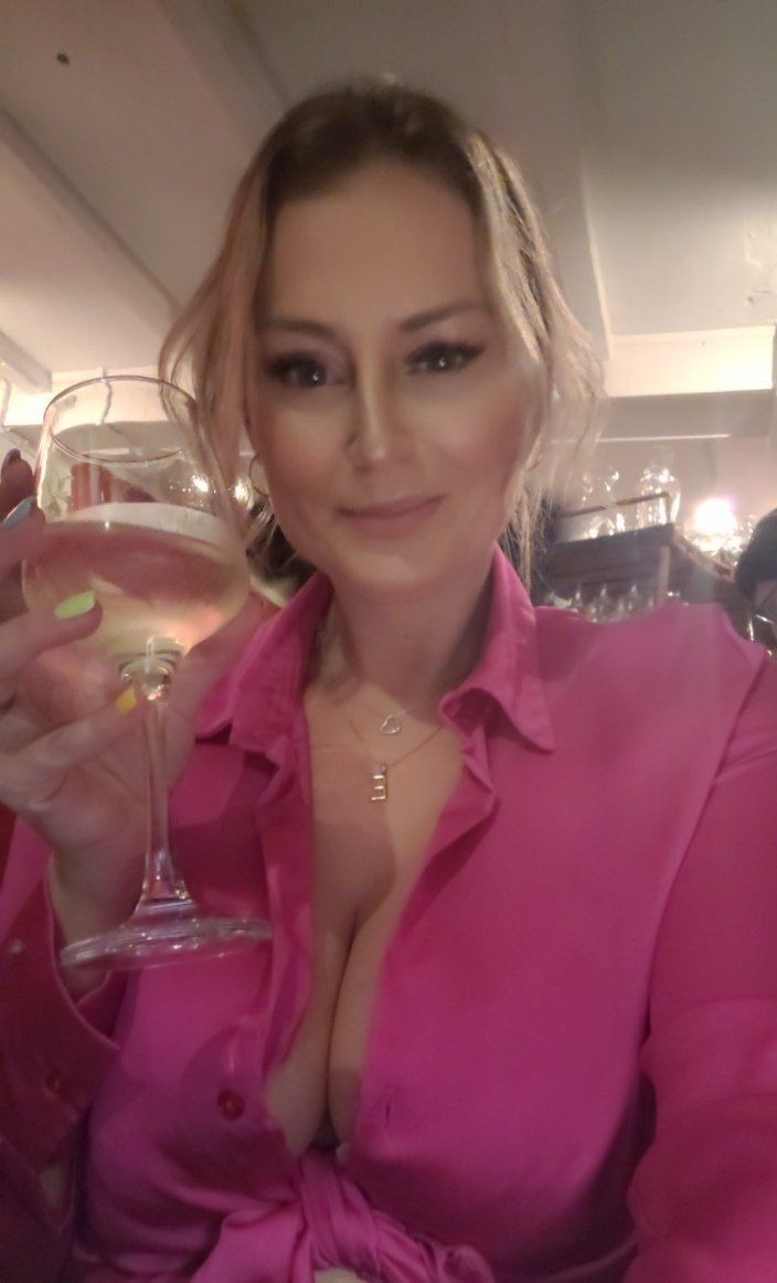 Beautiful Milfs On Tumblr