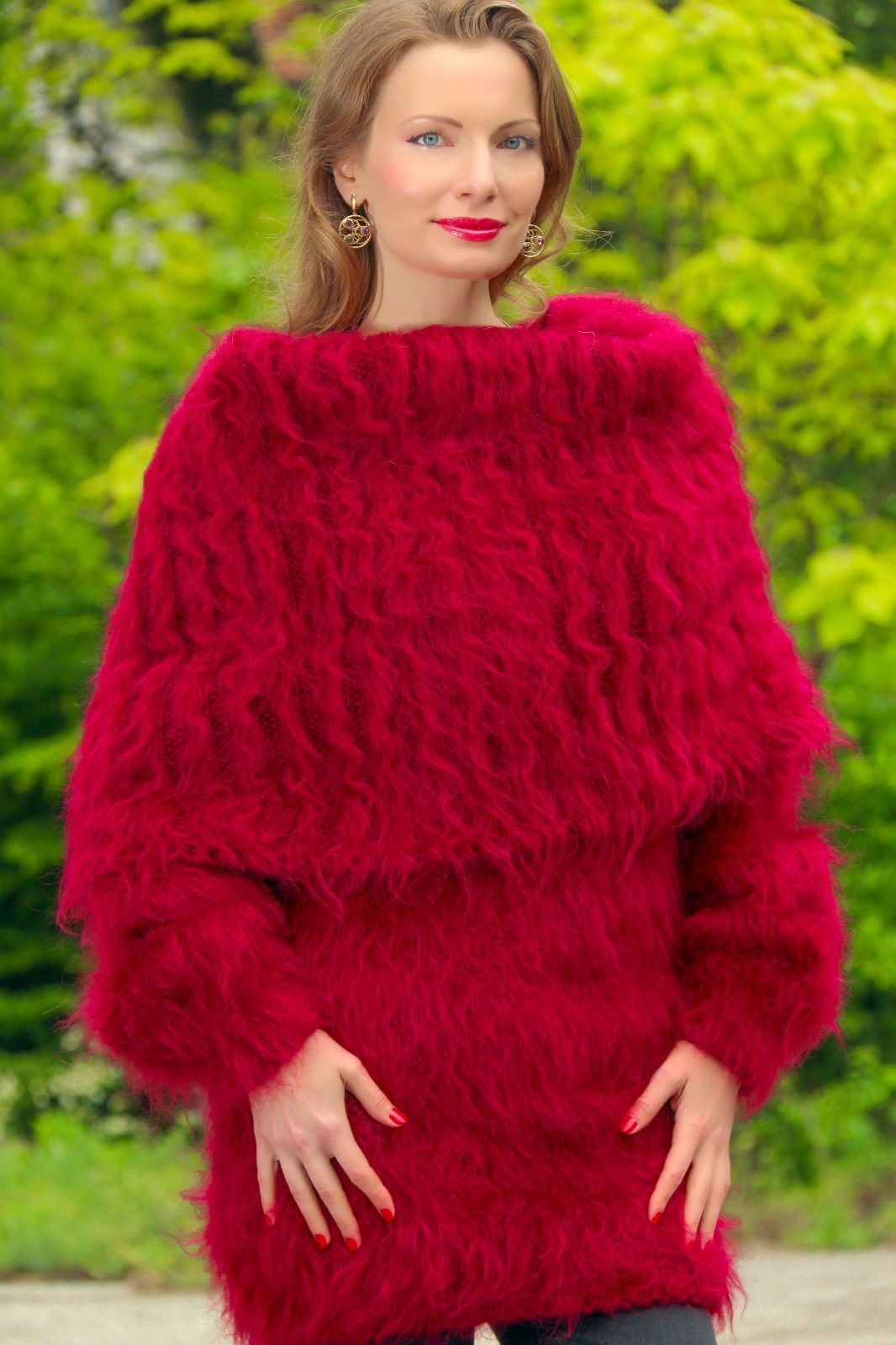 Mohair Heaven — Red Hand Knitted Soft Fuzzy Mohair Cowl