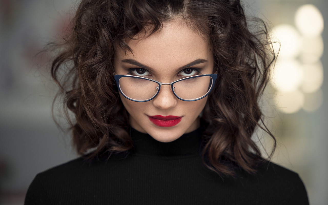 Perfect Faces Everywhere — Maria Demina