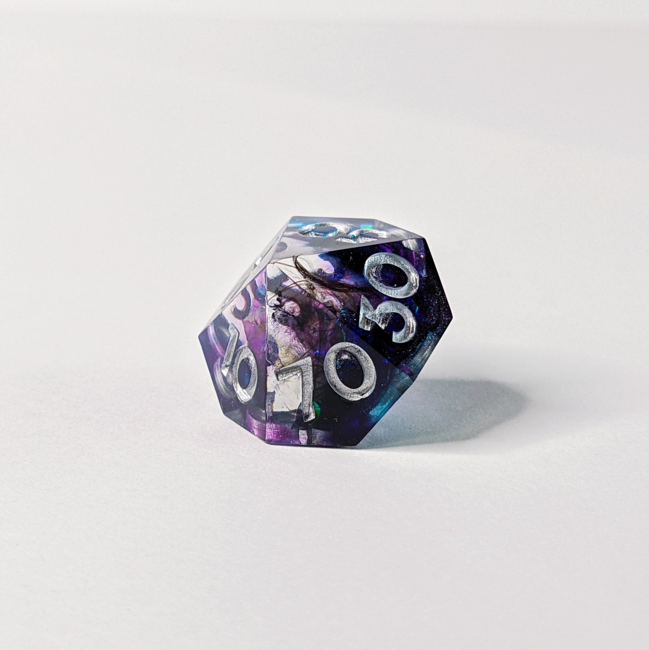 Hella Strange Dice Raven Queen Obsessed With Collecting Mementos And