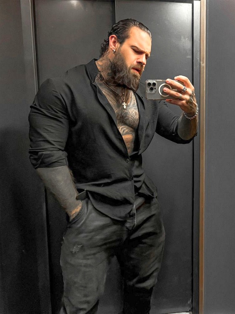 @buttkink on Tumblr @buttkink on Tumblr