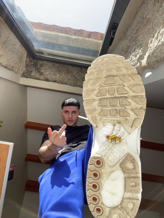 I Love Smelly Sneakers On Tumblr