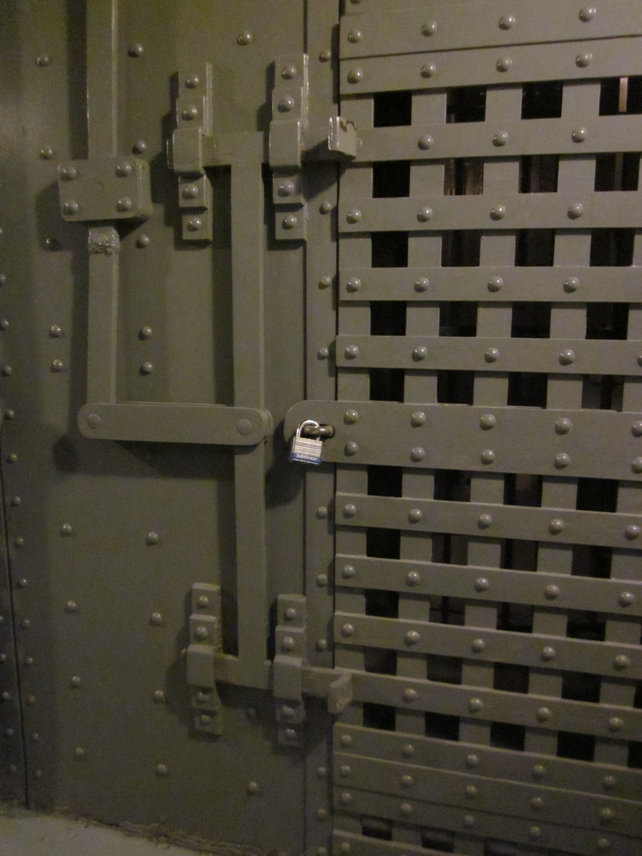 Franklin County Historic Jail Skinmate