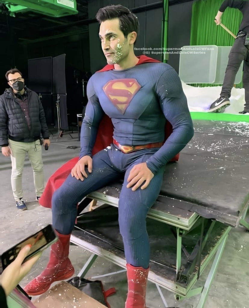 Why Are We Like This — Tyler Hoechlin Via Supermanandloiscwseries