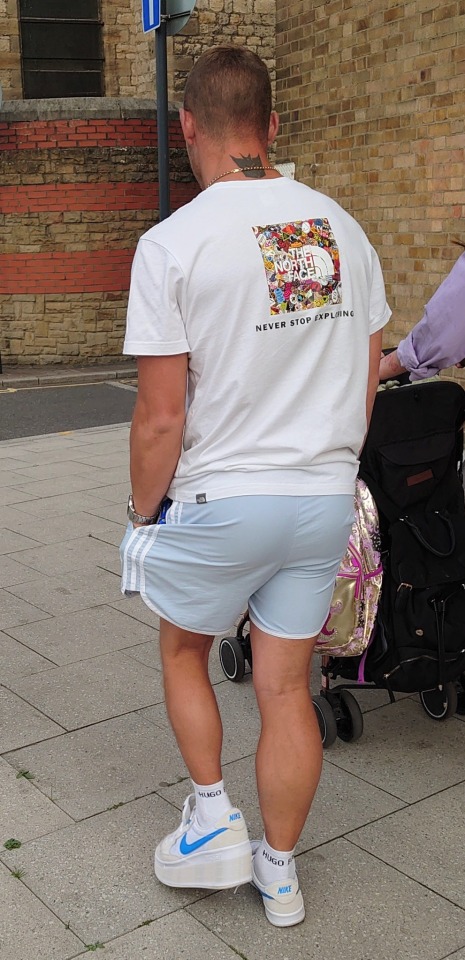 Super Gorgeous Lad Dad With A Smaller Left Leg And Tumbex