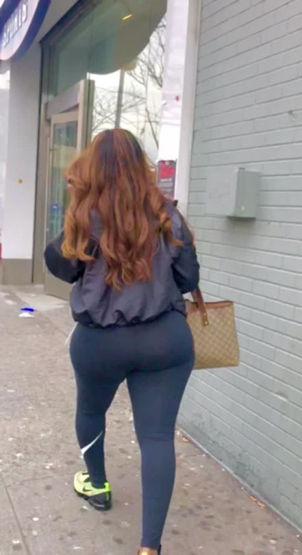 Big Booty Ebony In Harlem π½ Tumbex
