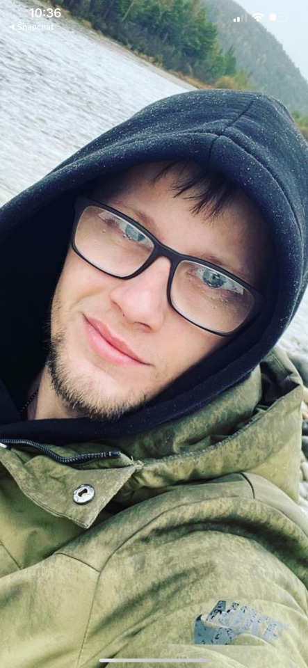 Men With Thick Glasses On Tumblr Image Tagged With Guys With Glasses Thickglasses Guys Strong
