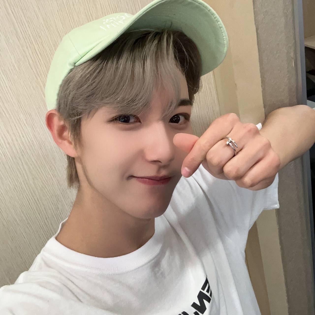Kpop Fanfiction — Hot And Bothered Huang Renjun