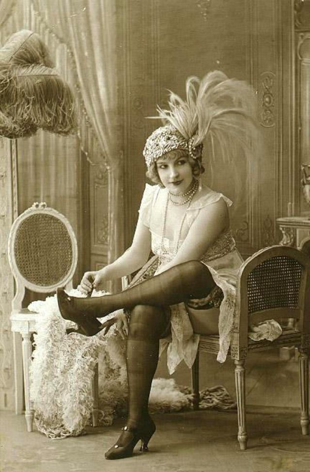 Vintage Everyday 28 Cool Vintage Pics That Show What Saucy