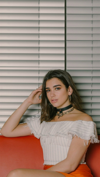 Dua Lipa Lockscreens Dua Lipa Lockscreen V 1 Like Reblog If You Save