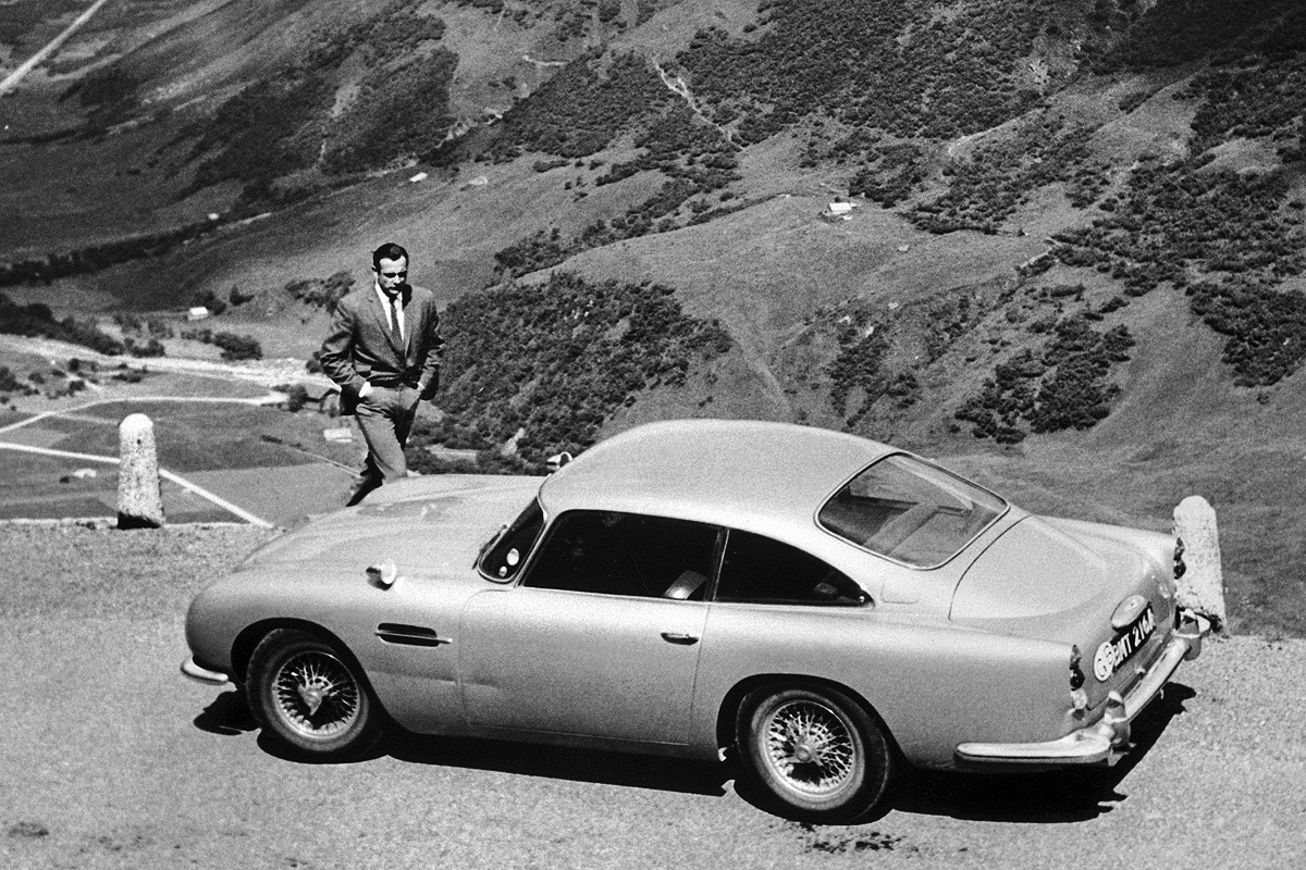 voxsartoria — 1964. Sean Connery in Anthony Sinclair 4. voxsartoria — 1964. Sean Connery in Anthony Sinclair 4.